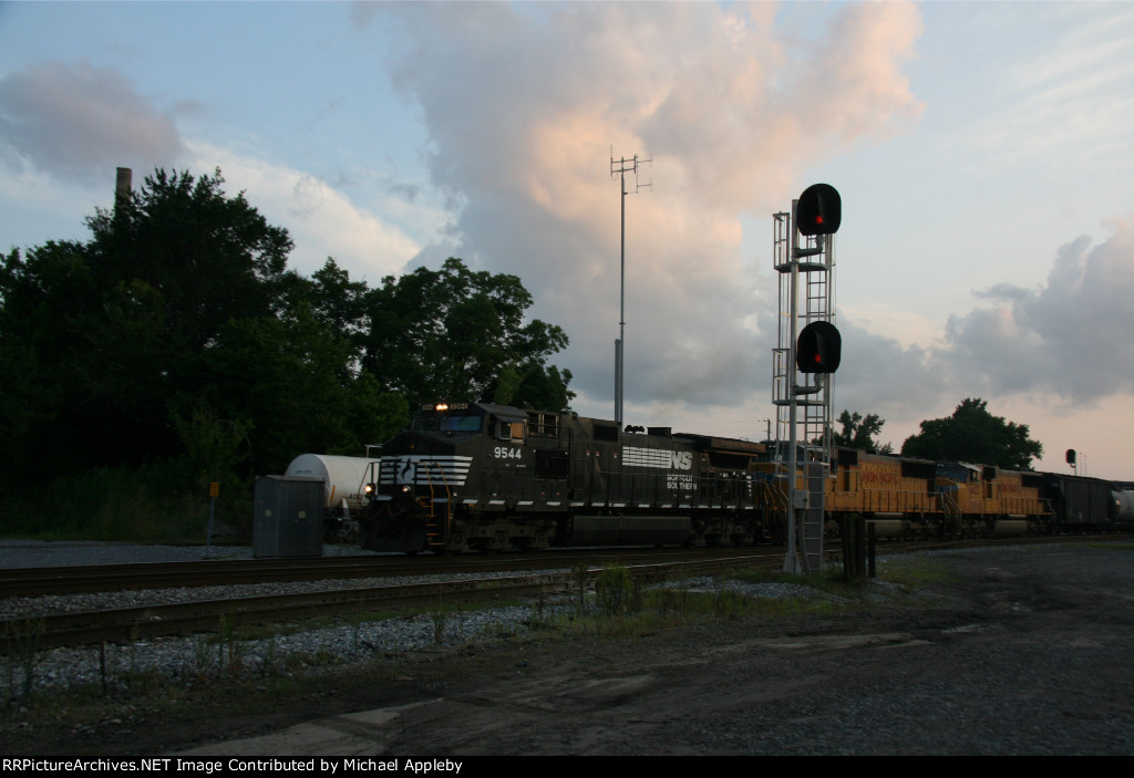 NB NS train with UP.